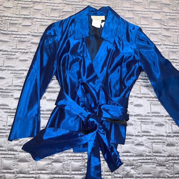 Saatchi Collection | Tops | Nwt Saatchi Montreal S Wraparound Taffeta ...